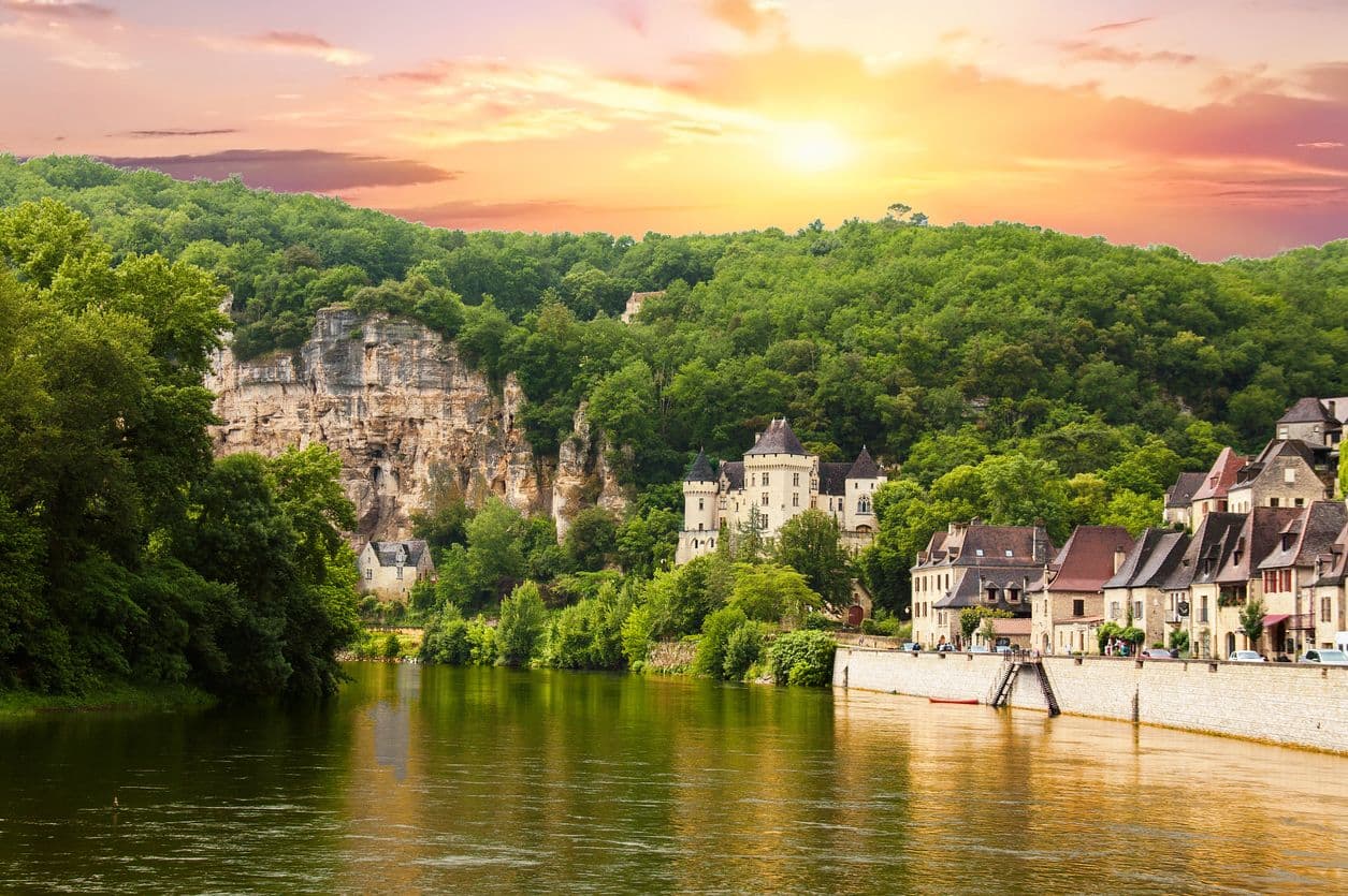 Séjour en Périgord Noir, une région truffée d'histoire